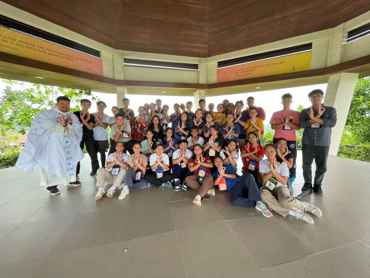 Building Leaders: Highlights from the 5-Day LEAD Camp and Kool ...